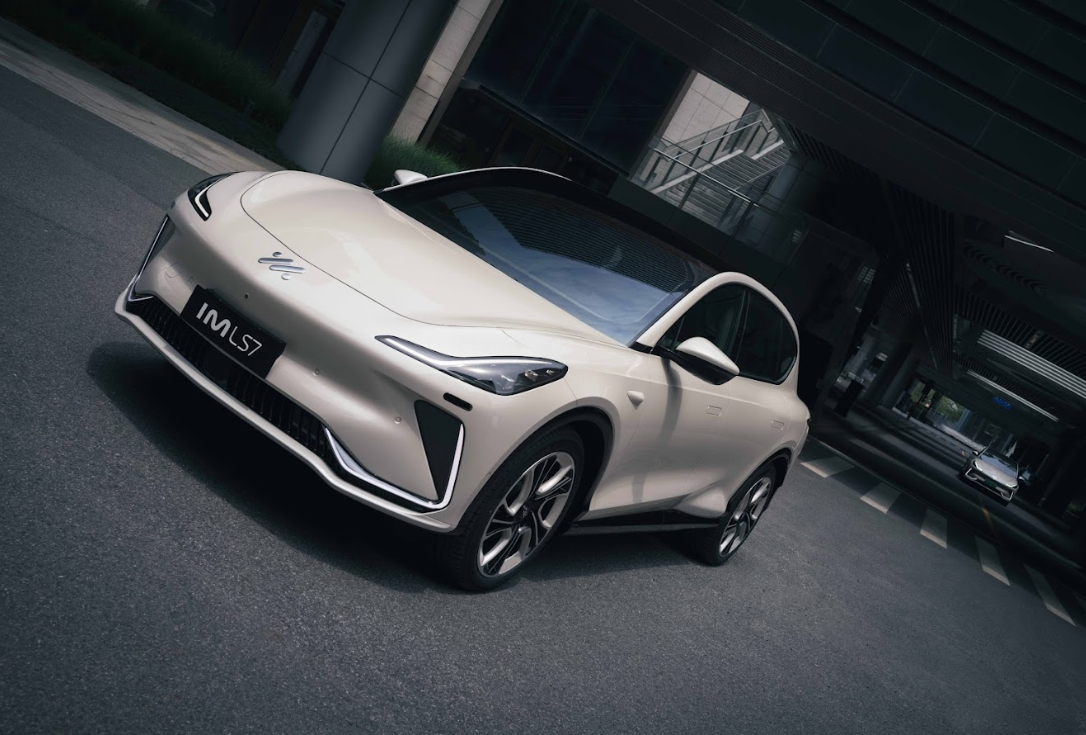 IM Motors Jordan | IM LS7